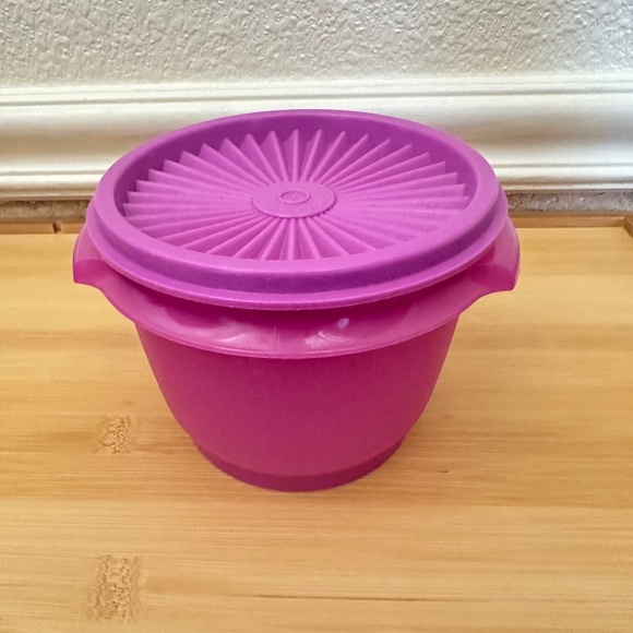 Tupperware | Kitchen | Tupperware Food Storage Container | Poshmark